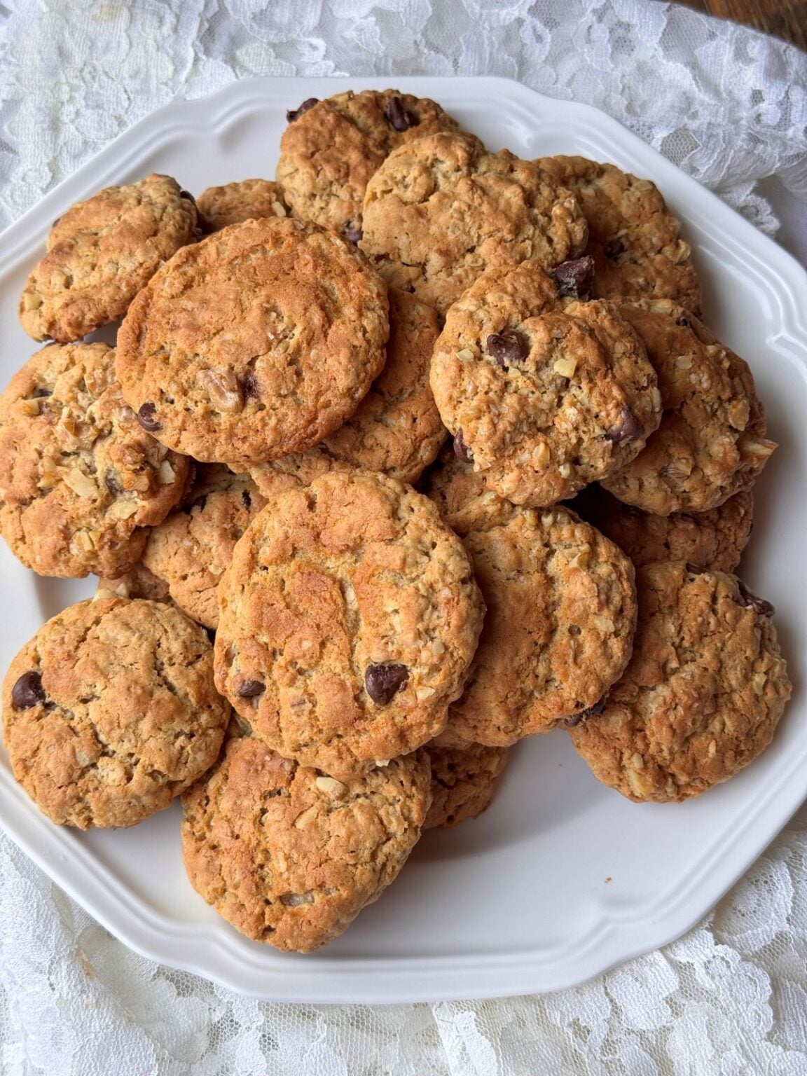 OATMEAL COOKIES - The Southern Lady Cooks - Amish Recipe