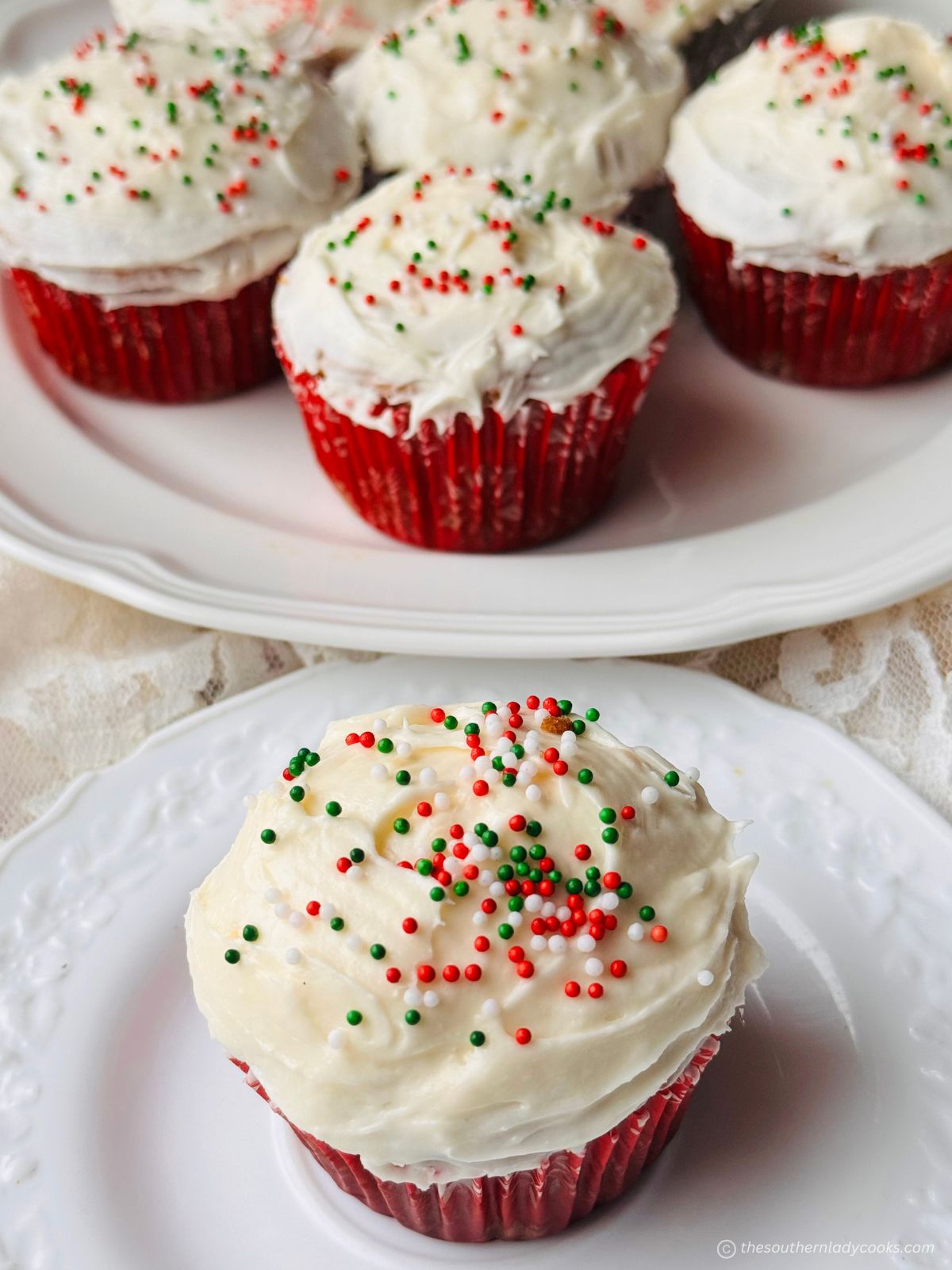 GINGERBREAD CUPCAKES - The Southern Girl Cooks - Street Food Spectacle