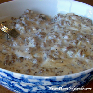 HAMBURGER CREAMED GRAVY OR SOS - The Southern Lady Cooks