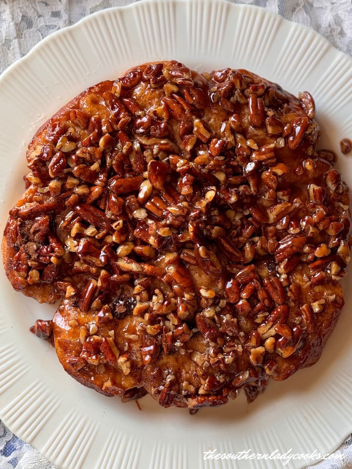 EASY BISCUIT STICKY BUNS - The Southern Girl Cooks - Street Food Spectacle