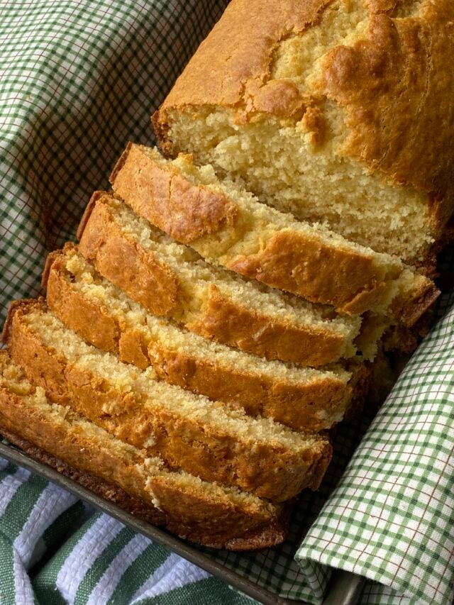 COCONUT BREAD - The Southern Lady Cooks