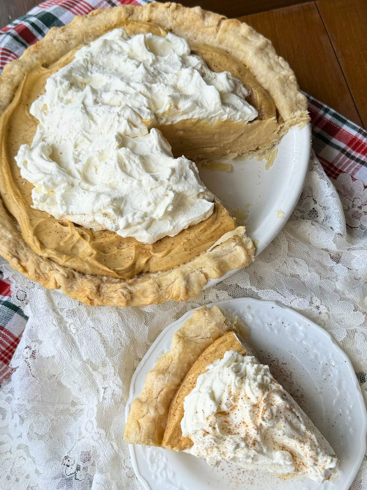 GINGERBREAD CREAM PIE - The Southern Lady Cooks