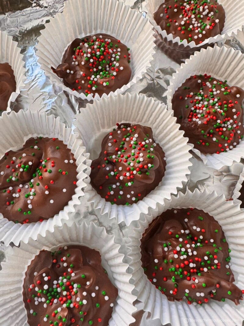 25 Christmas Candies, Cookies & Treats Made for Holiday Traditions ...